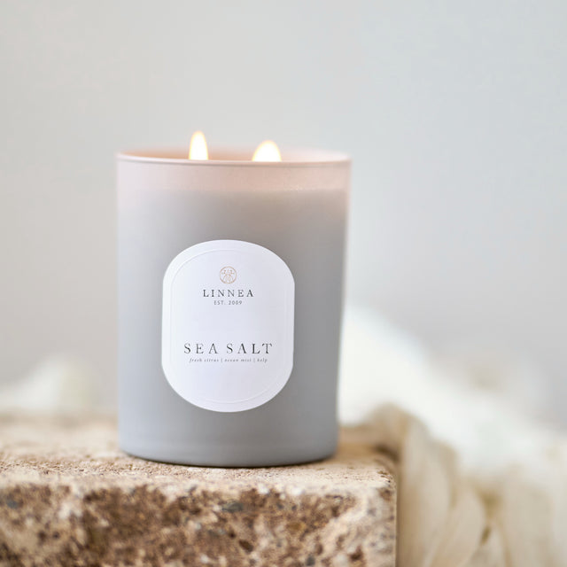 Sea Salt 2-wick Candle - One of our bestsellers – LINNEA